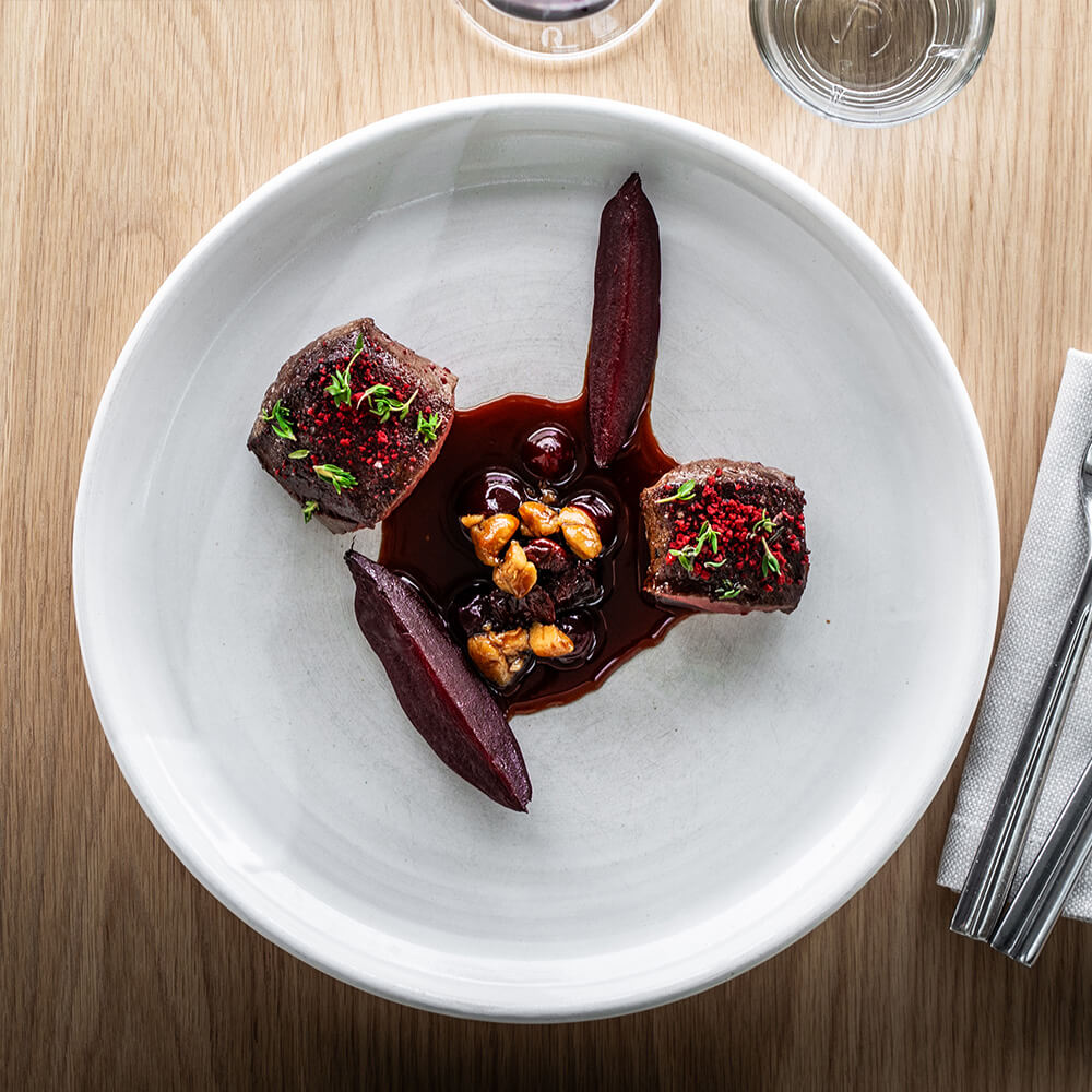 À la carte og tastingmenuer på Almanak i Operaen