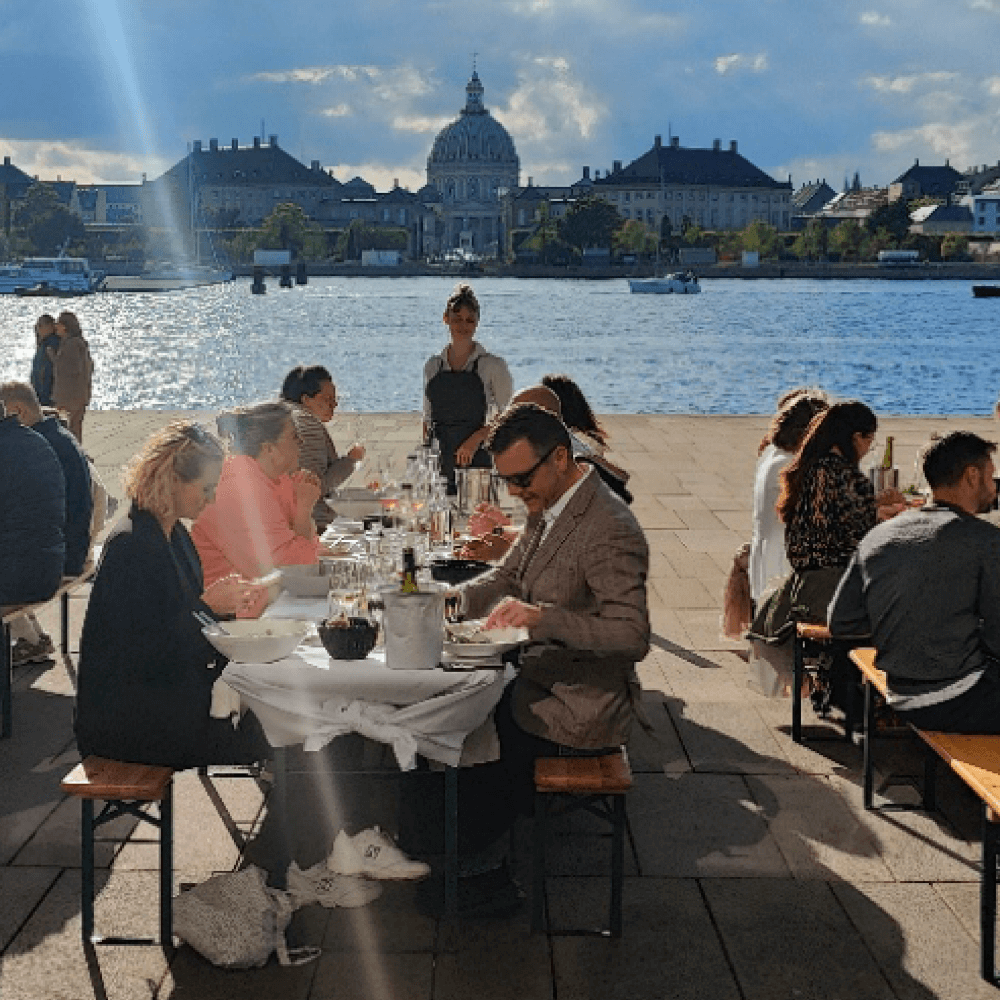 Skaldyr og bålhygge - Sankhansaften på Almanak i Operaen